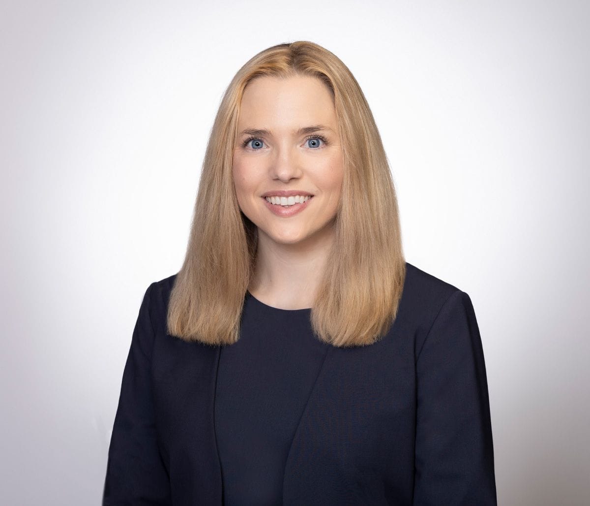 Elizabeth Hadaway | Susman Godfrey L.L.P.